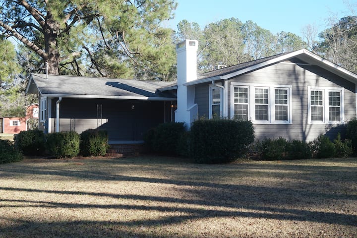 Cozy Cottage On 10 Acres Off Rivoli In North Macon - Macon, GA