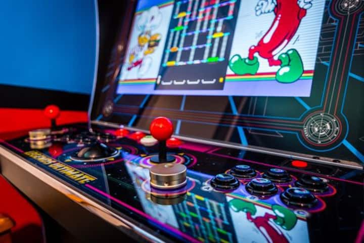 The Game Room - Vintage Arcade Games And Decor - 플로렌스