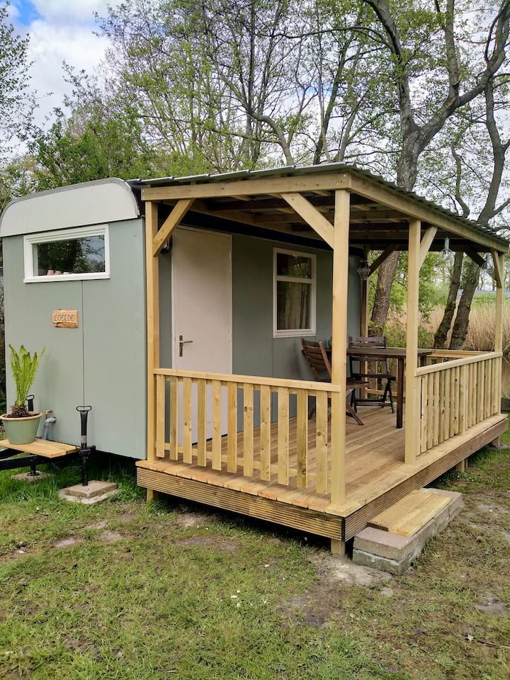 Pipowagen Loeloe, Prachtig Uitzicht Op Water - Dokkum