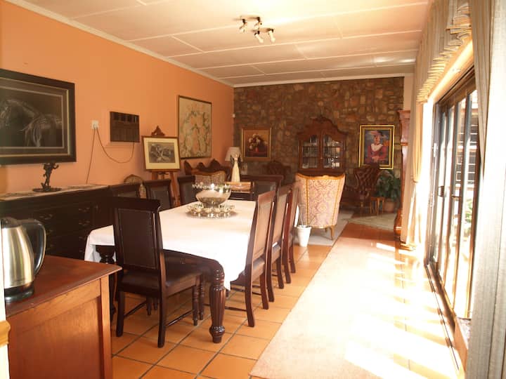 Tierra Pequena B&b - African Room - Potchefstroom