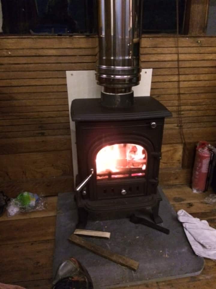 Historic Tram  Unique, Views Woodburner Cosy Omg - Llanidloes