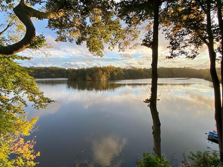 The Jersey Shore Lake House - Fox Hollow Vineyards, Holmdel