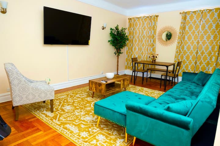 Bohemien-esque-cape In Gotham City - The Bronx, NY