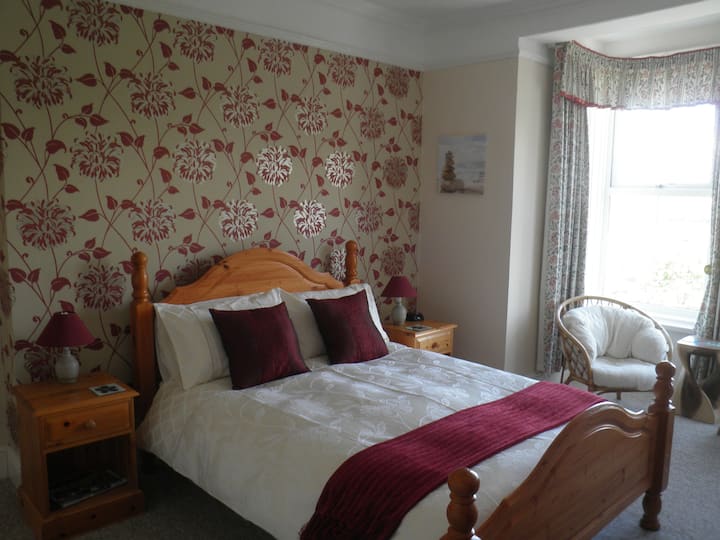 Sea View Double En-suite Room In Victorian Villa - Fishguard