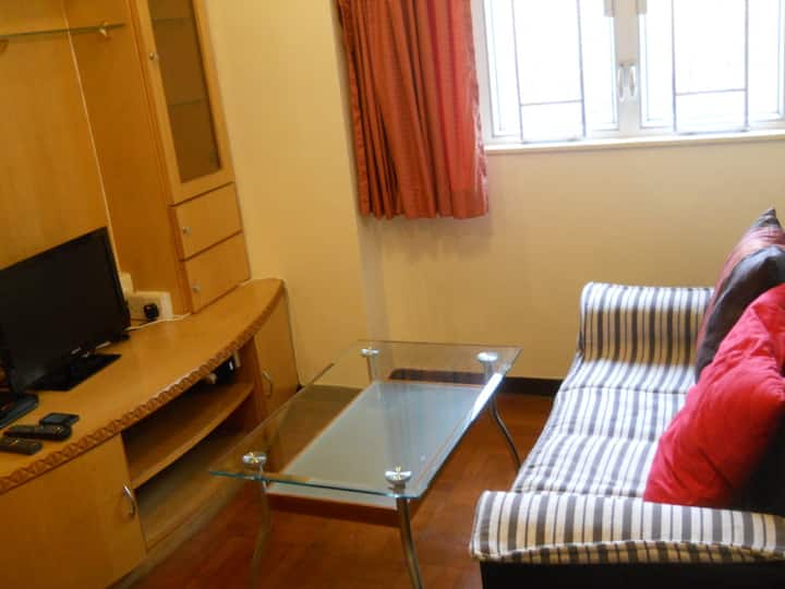 Room Available In Sheung Wan - Hongkong