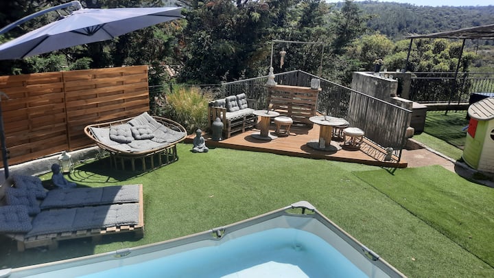 Jolie Villa Avec Parking Privé à Saint Raphaël - Fréjus