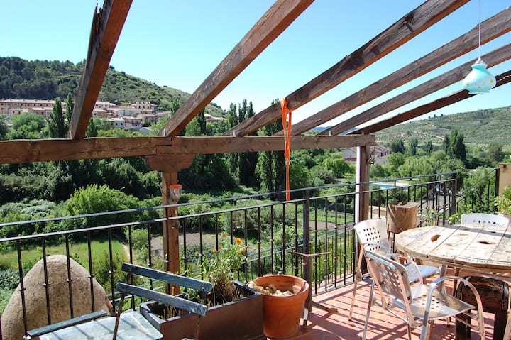 Casa Con Terraza De Ensueño En Pastrana - Pastrana