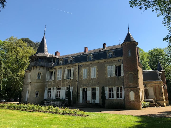 Château De Chalivoy-la-noix, 15 à 27p. Parc De 8ha - Sancoins