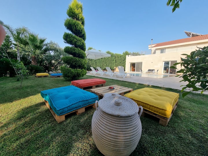 Villa Del Arte Batroun Luxury Escape 5min To Beach - 레바논
