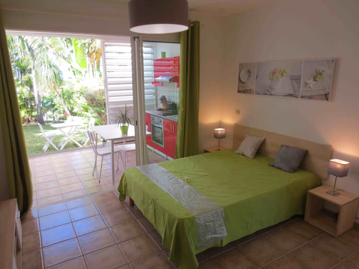 Appart De Charme +Jardin 10mn à Pied De La Plage - Reunión