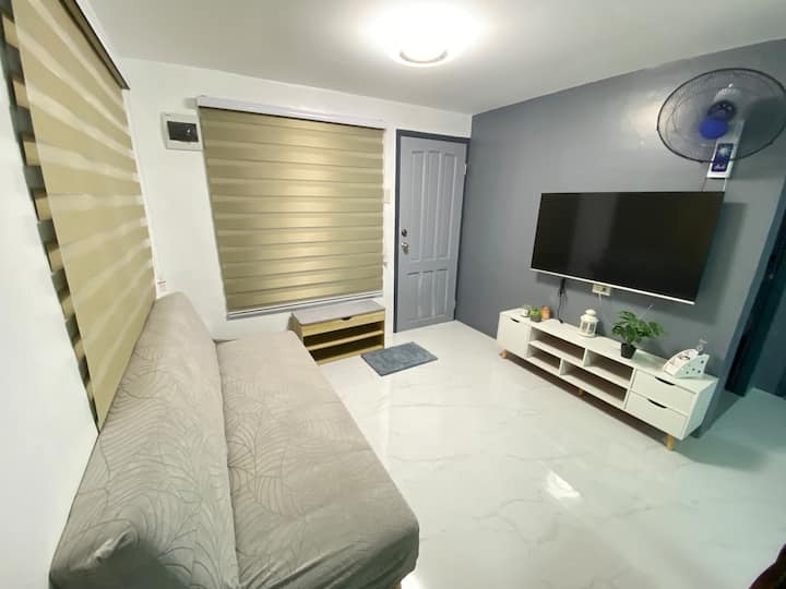 Cozy2br Bungalow | Nearclarkairport | Netflix Wifi - Angeles