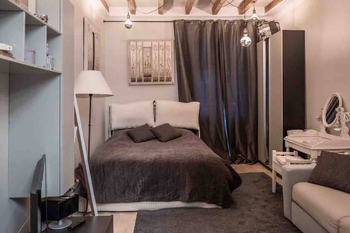 Entire Place Near Central Station - Milán