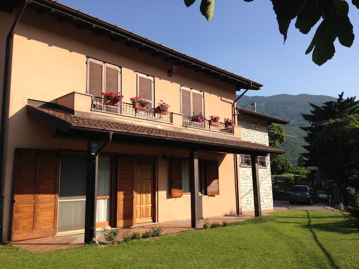 Casa Simone Colico - Lago Di Como - Colico