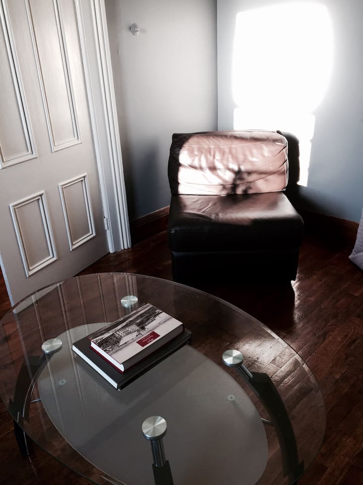 Beautiful 2 Br In Victorian Home - Englewood, NJ