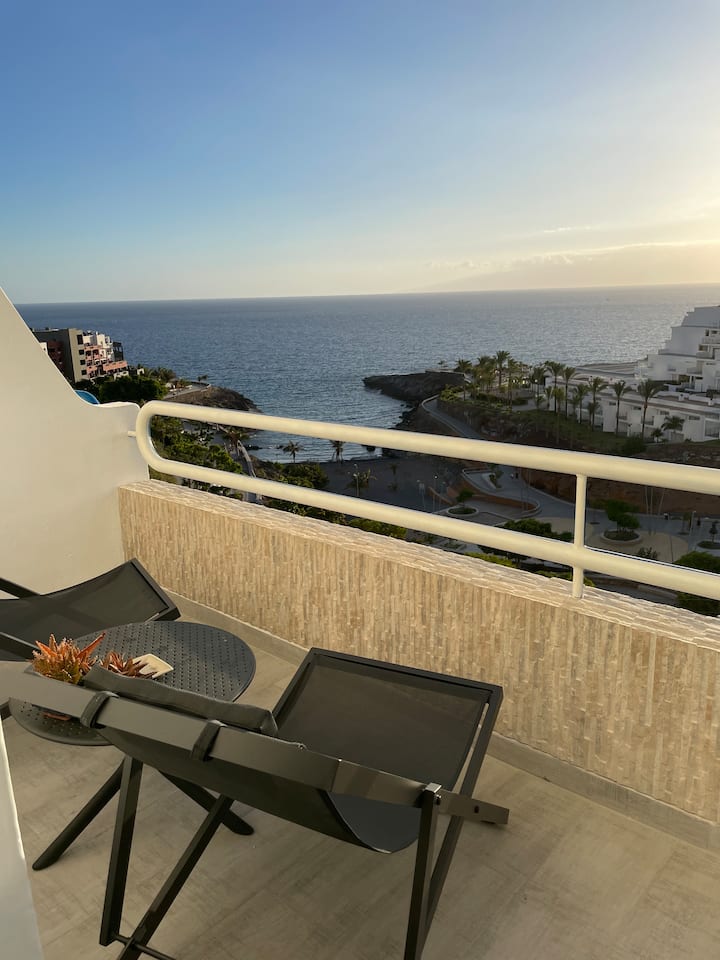 Lux Apartment With Panoramic Ocean View - Adeje
