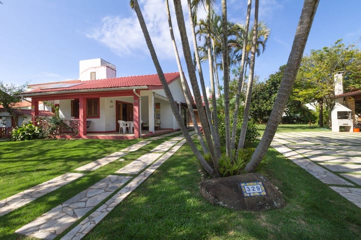 Beautiful House 300m To Jurerê International Beach - Florianópolis