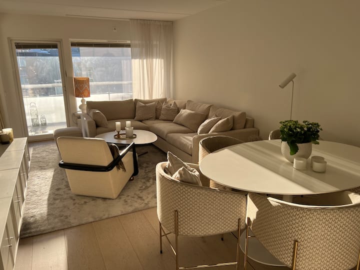 Central Clean 2 Bedr. Balcony, Free Parking - Oslo