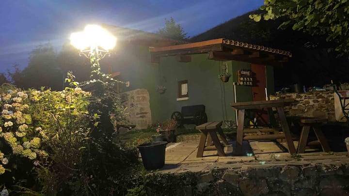 Casina En Alta Montaña Con Finca Y Bungalow - Lena