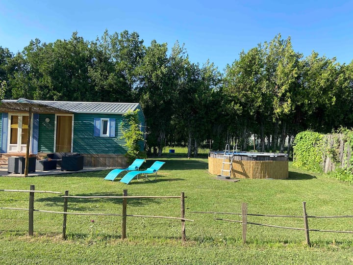 Charmant Gîte Cabane En Pleine Nature Avec Piscine - Saint-Rémy-de-Provence