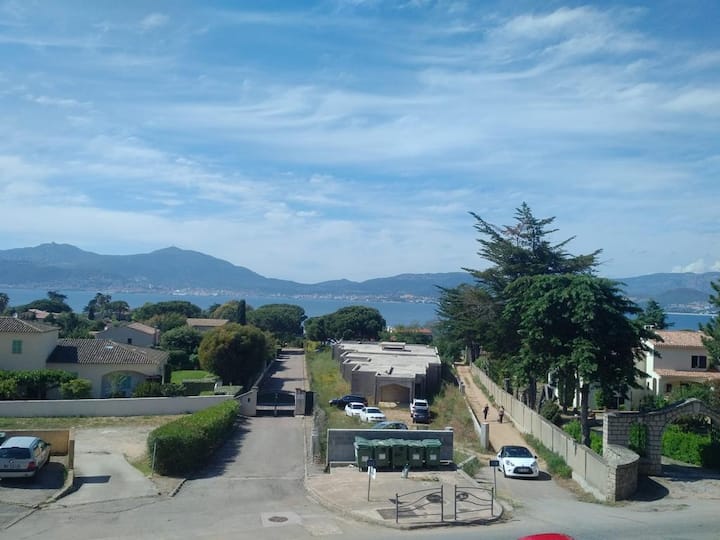 "Seaside Oasis Getaway" - Porticcio