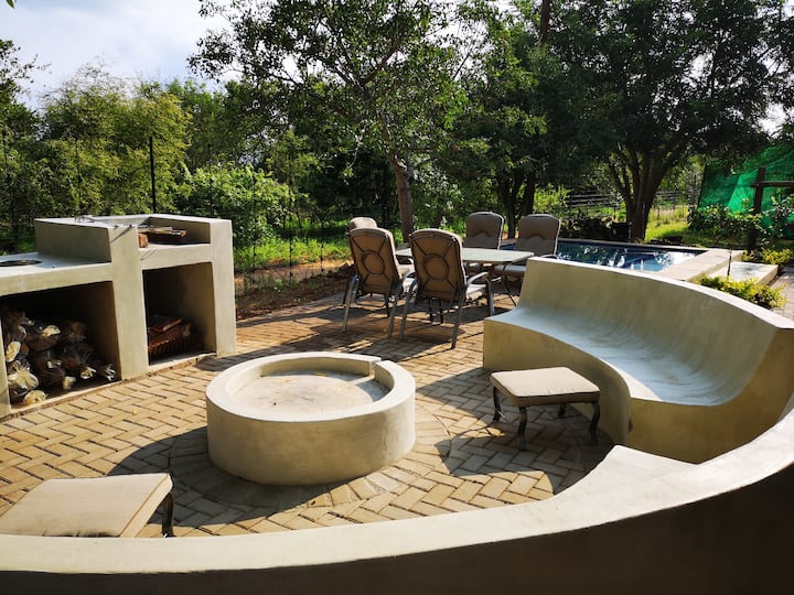 Leguan Lodge With Backup Electricity System - Hoedspruit
