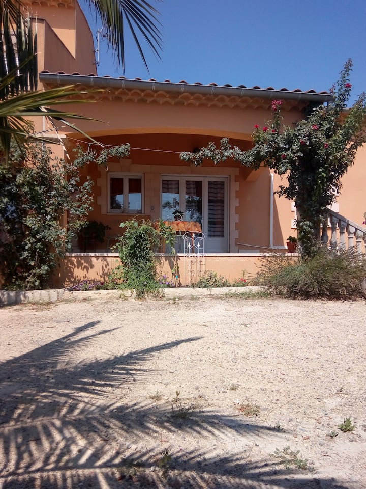 Gîte En Provence (Gîte En Provence **) - Tarascon