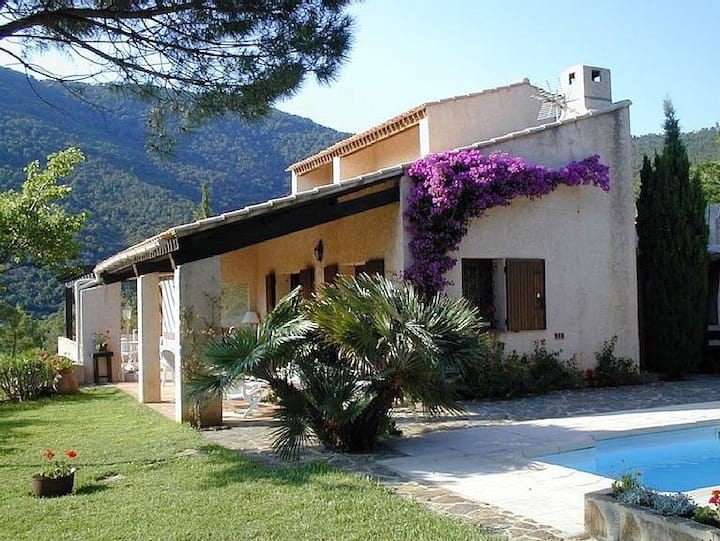 Villa Avec Piscine Vue Mer, Calme - Le Lavandou