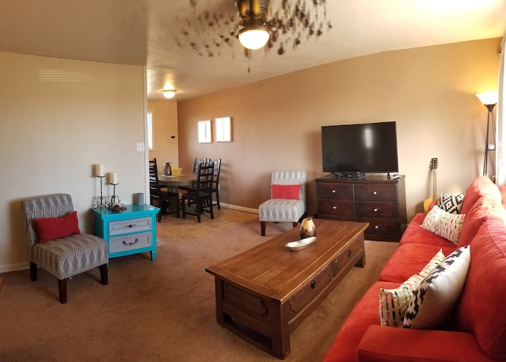 Cozy Taos Space - Taos, NM