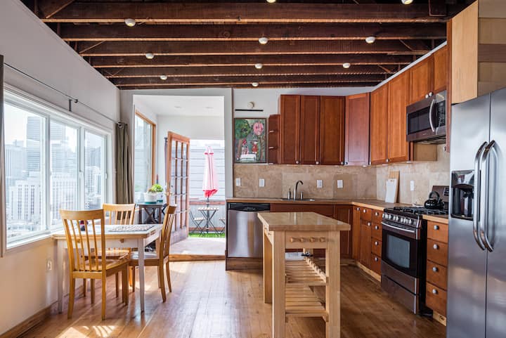 Secluded North Beach Loft (434a) - San Francisco, CA