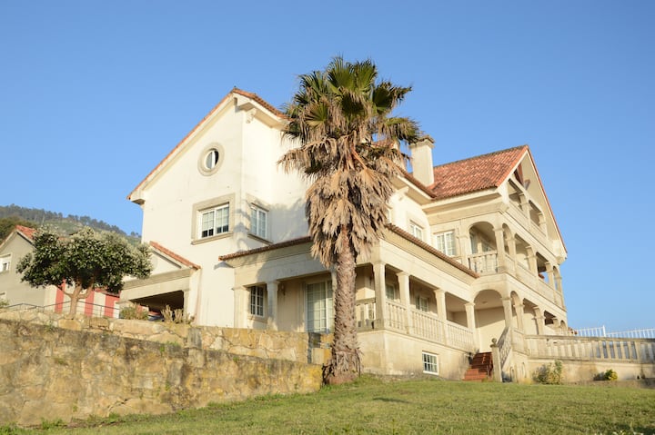 Casa Con Piscina Privada Y Vistas Al Mar - Baiona