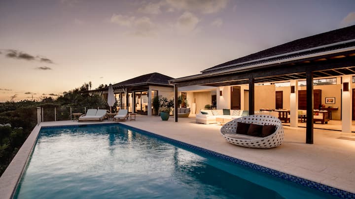 Anani - Kamique - Anguilla
