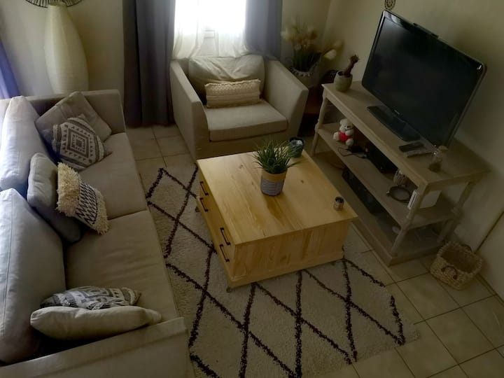 Villa Très Agréable Avec Bel Extérieur - L'Isle-Jourdain