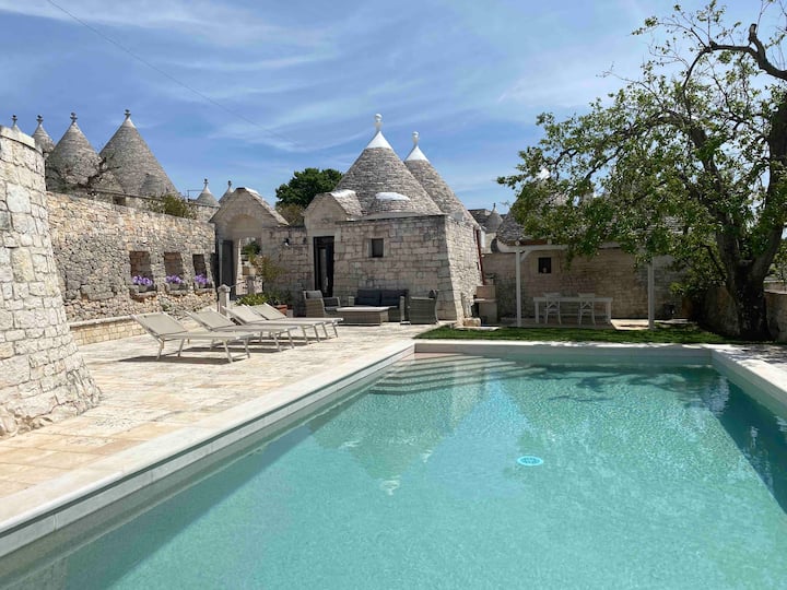 Trullo Quercia With Private Pool - Locorotondo