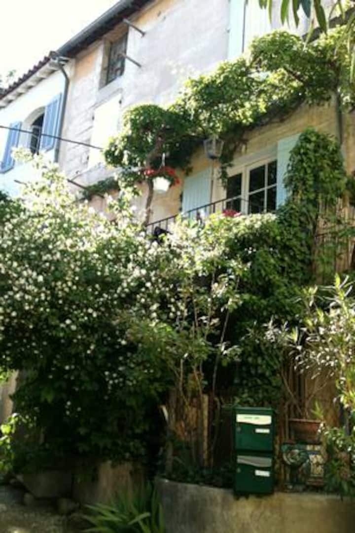 Petite Maison De Village - Villeneuve-lès-Avignon