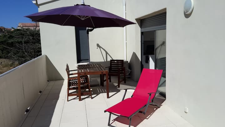 T2 De 52m2 Avec Terrasse De 25m2 Au Coeur De Calvi - Calvi