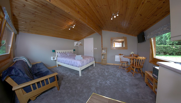 The Cabin @ Willowmere (Garden Log Cabin) - Meath