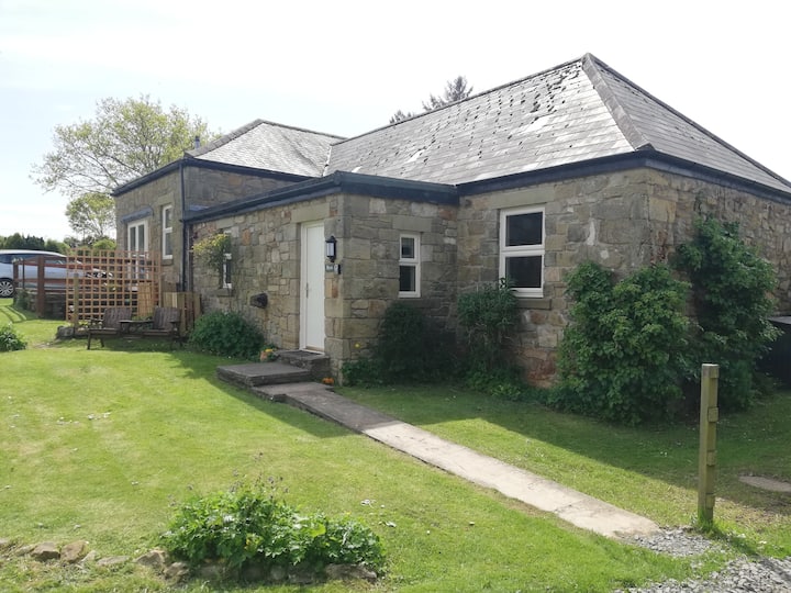 The Byre, Bog Mill Cottages, Edge Of Alnwick - Alnwick
