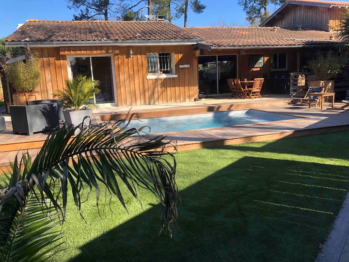 Jolie Maison Avec Piscine Et Jacuzzi Sur Le Bassin - Andernos-les-Bains