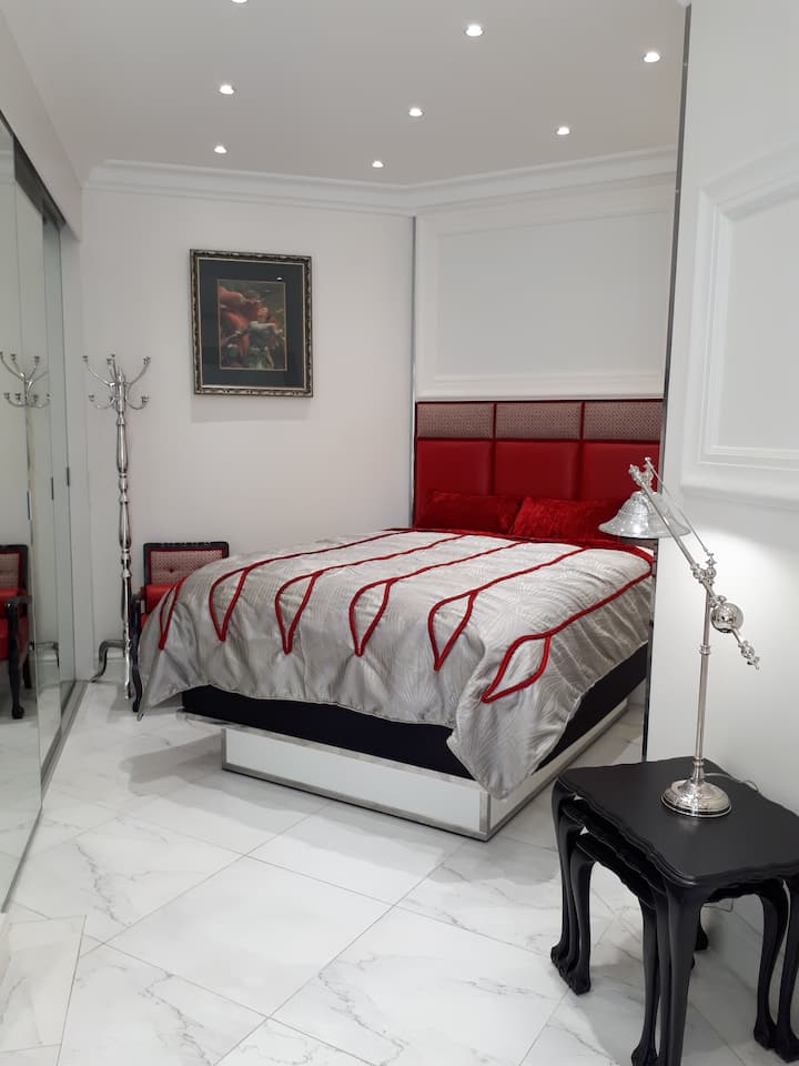 Adrian D'cap King Suite - Stellenbosch