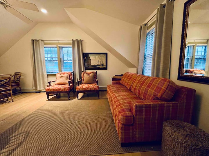 Charming Nantucket Cottage. - Nantucket, MA