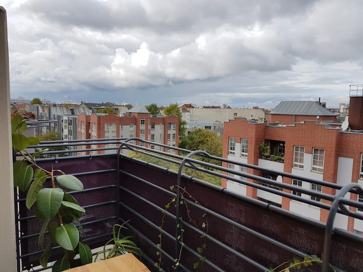 Central Apartment With Amazing View Over Berlin - Berlino