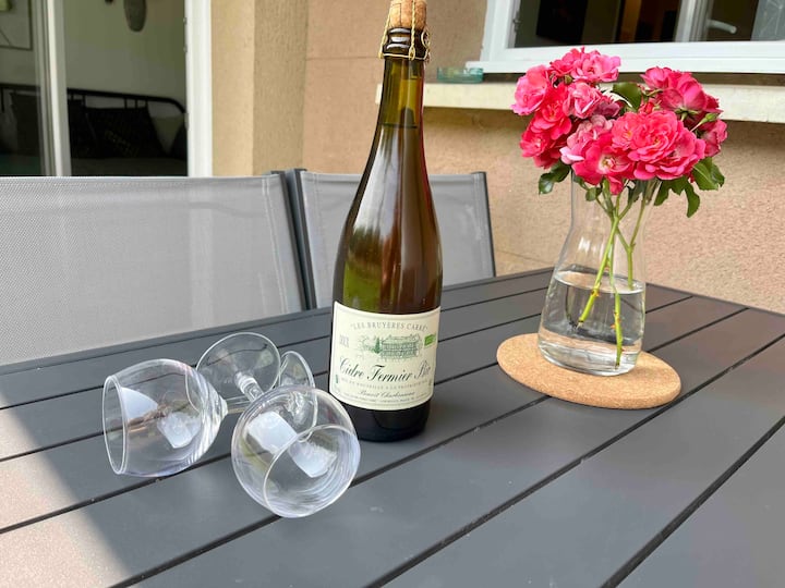 Appartement Cosy à 5 Min Honfleur - Piscine - Saint-Gatien-des-Bois