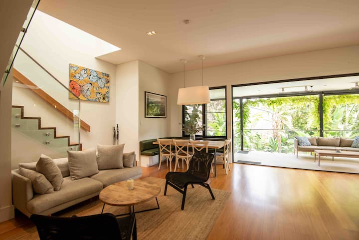 Luxury 4 Bed Home With Pool In Heart Of Balmain - Australië