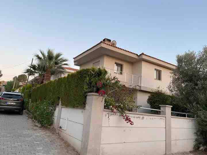 Alaçatı Merkeze Yürüme Mesafeli Sakin Ve Huzurlu - Alaçatı