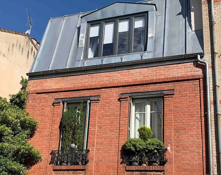 Loft’appart Calme, Vue Paris Et à Coté Transports - ibis Paris Pont de Suresnes Longchamp