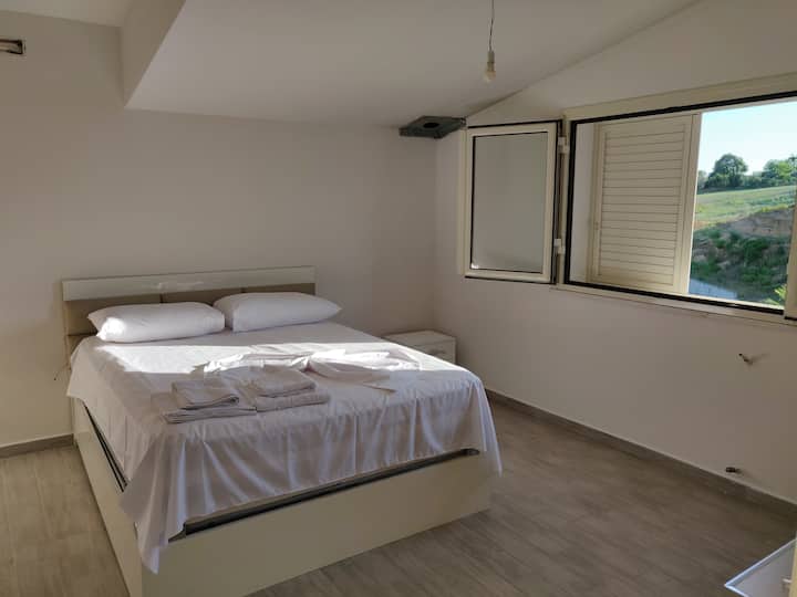 Villa Tranquility Best In The Area - Albania