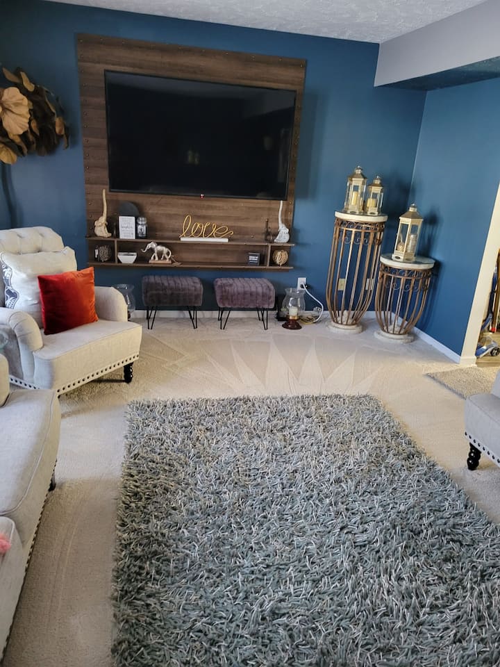 Cozy 3-bedroom Home With Indoor Fireplace - Macedonia, OH