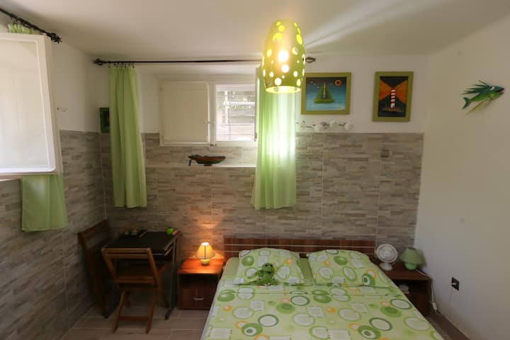 Studio Apartman "Ana" Near The Palace - Split