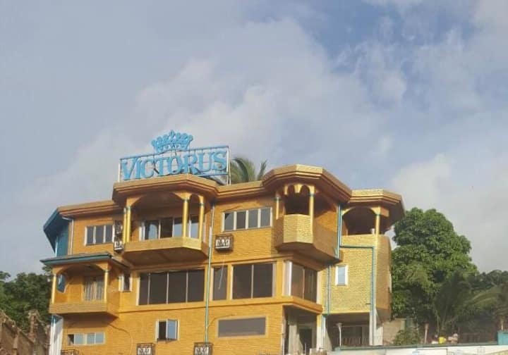 Luxurious 1 Bedroom Apartment - Freetown