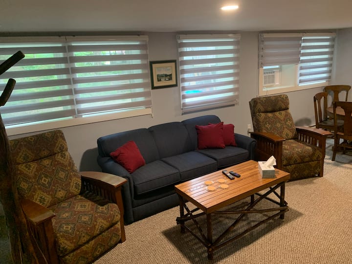 Downtown Lake Placid / Garden Apartment - Lake Placid, NY